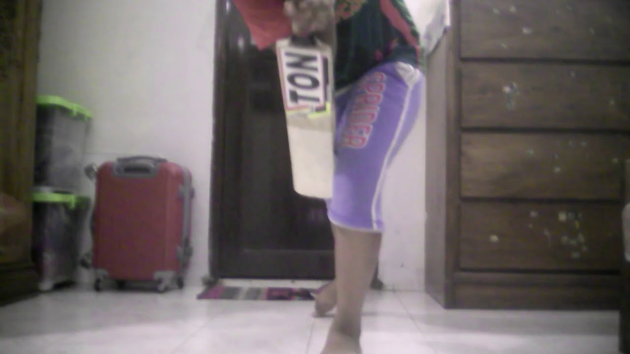 How to play cricket at home - YouTube