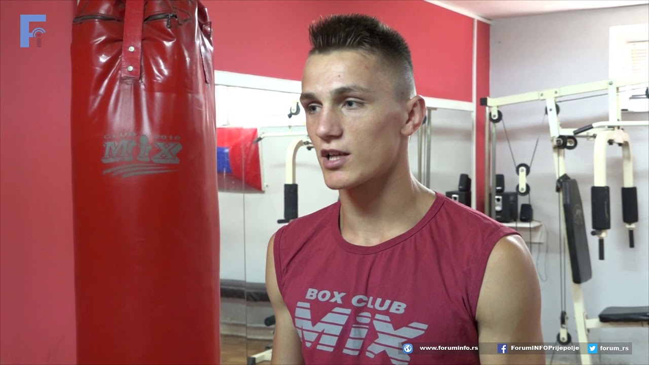 Juniorski prvak u boksu i reprezentativac Srbije Almir Memic - YouTube