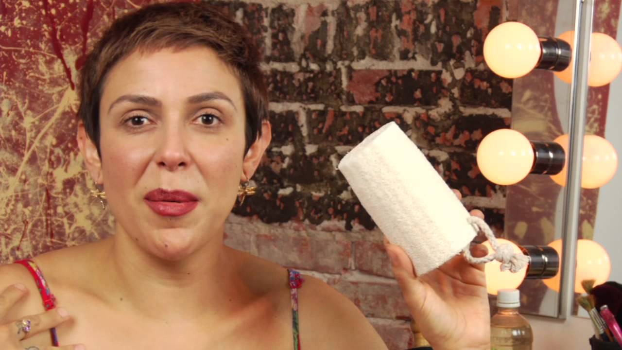 Exfoliating Elbows & Knees : Beauty Vice - YouTube