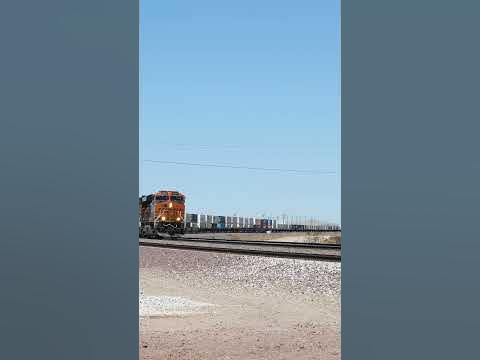BNSF 8364 EB Q TRAIN MP 740 NEEDLES SUB 8-18-2023 #train #railfan #railway - YouTube