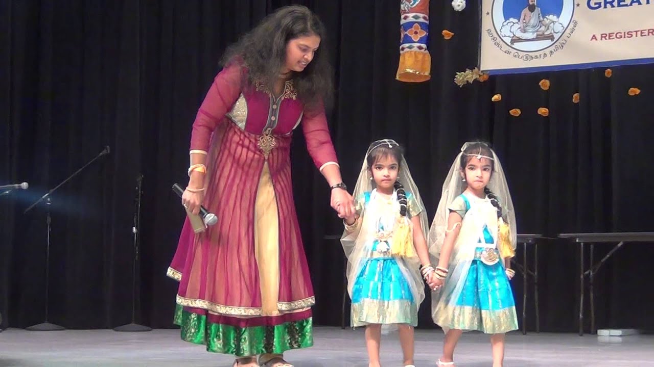 Athisaya Oviya Radhai Costume - YouTube