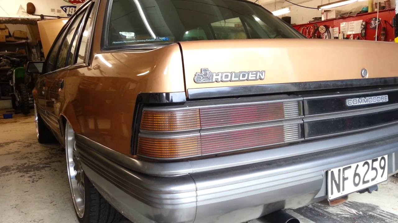 Holden Vl Turbo - YouTube