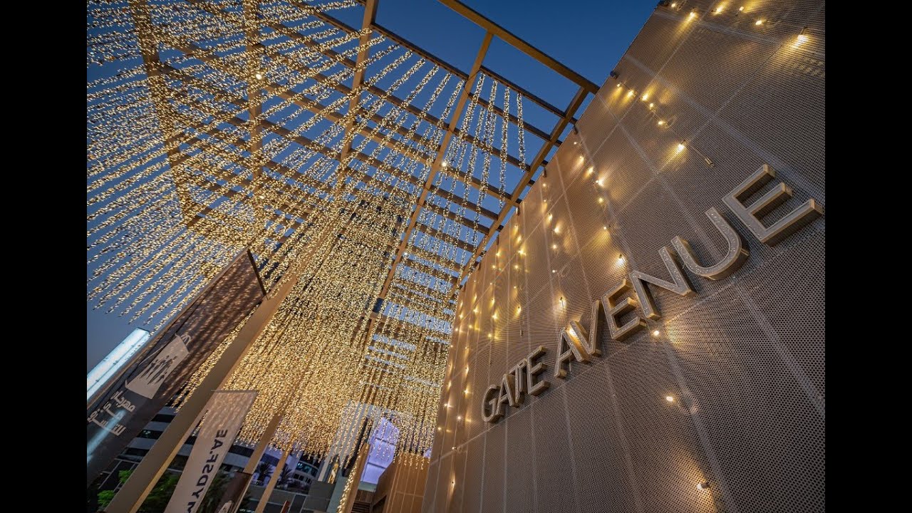 EMIRATES FINANCIAL TOWERS GATE AVENUE DIFC - YouTube