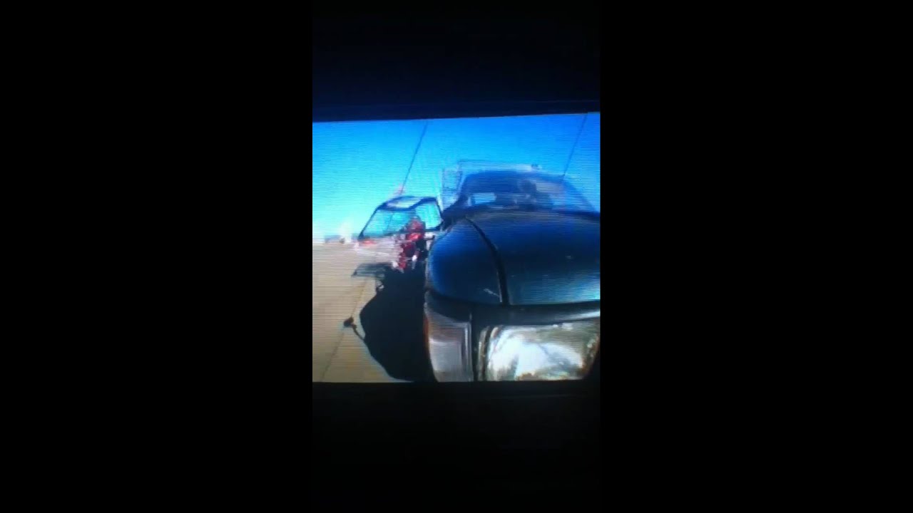 Mythbusters slushy cup smashes car window - YouTube