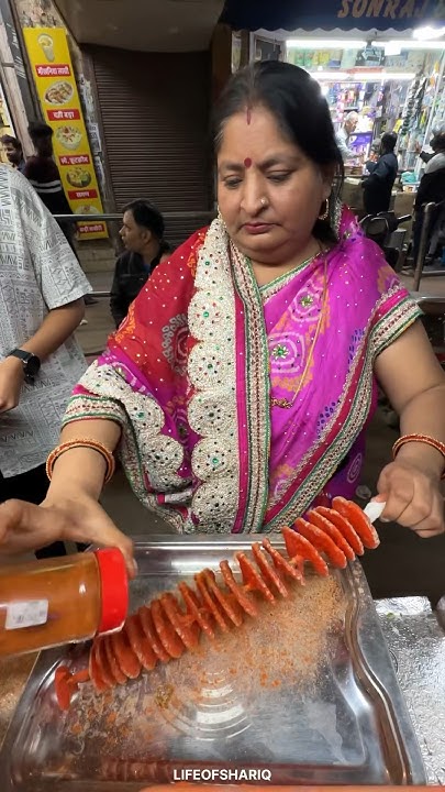 Mother Daughter Selling Longest & Most Expensive Spiral Potato In India 😳🥔 200/-₹ Only #shorts ...