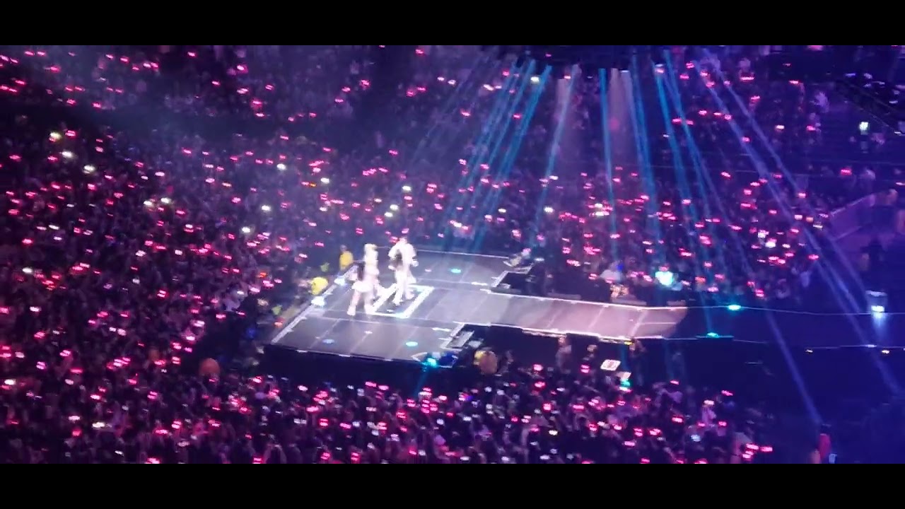 BLACKPINK Lovesick girls LIVE! London o2 Arena Born Pink World Tour ...