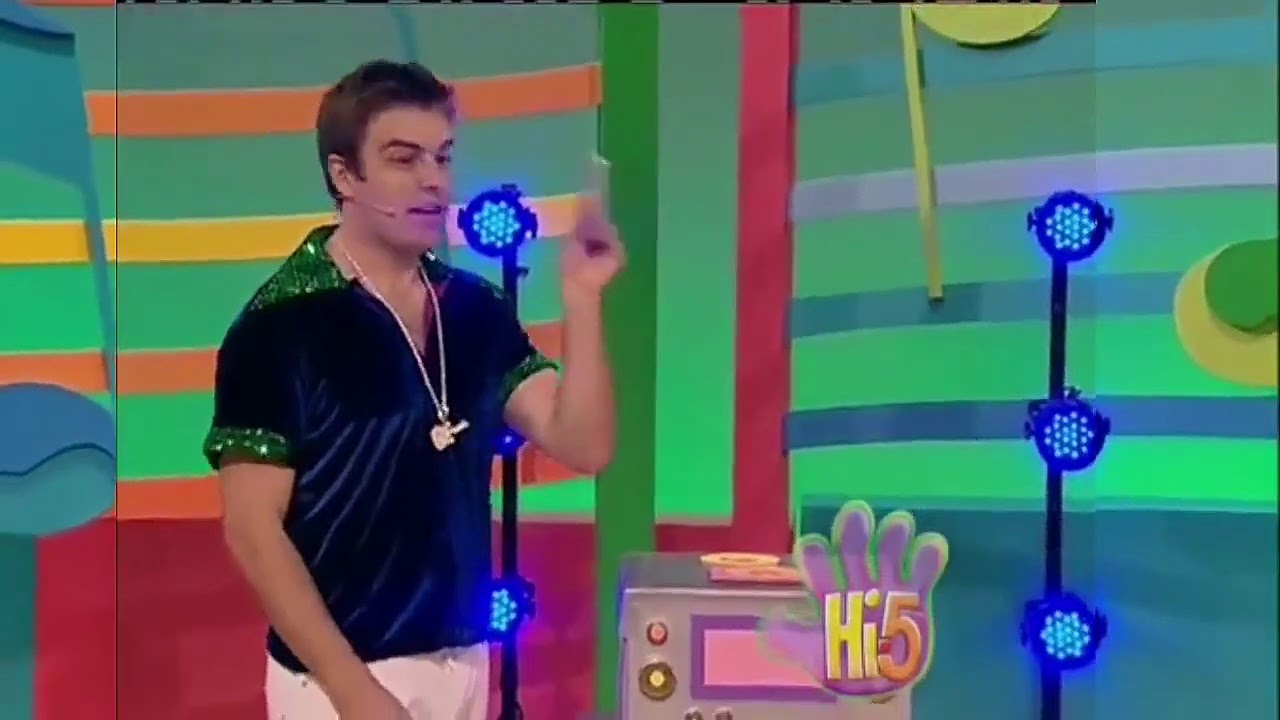 Hi 5 Tim, Casey y Fely Hacen La Fiesta de Karaoke - YouTube