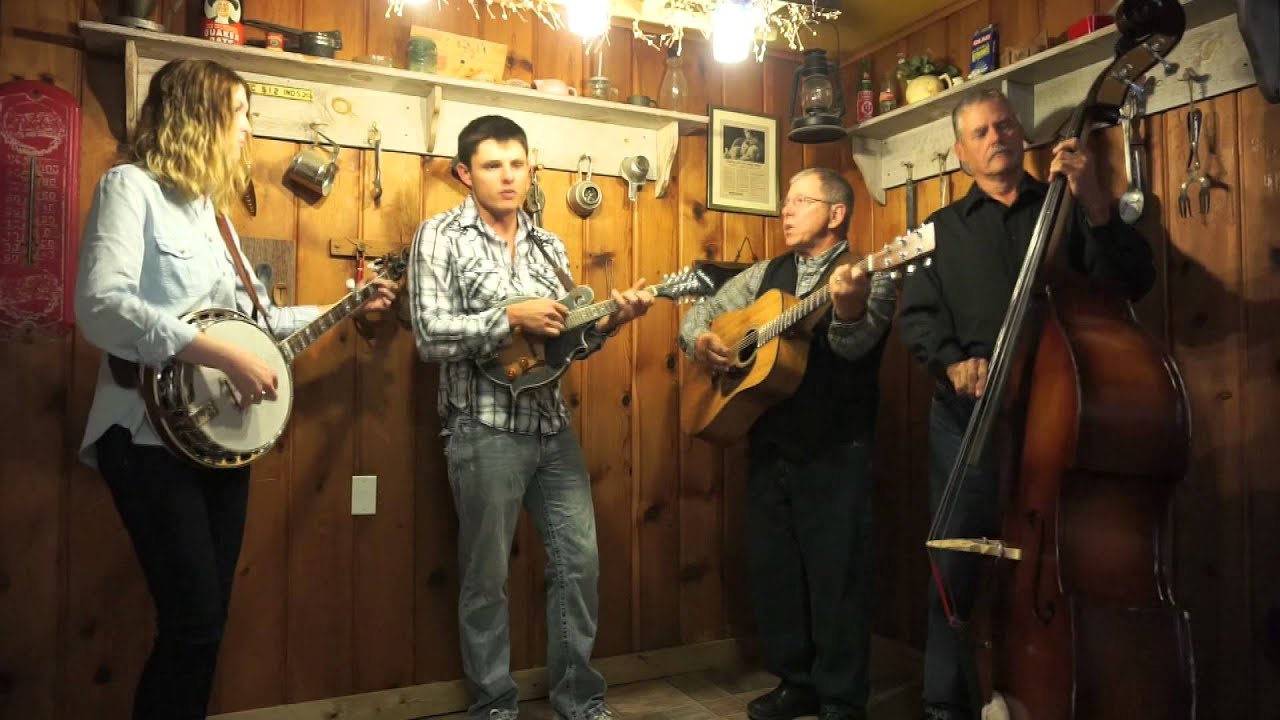 Sadie's Got Her New Dress On - Backwoods Bluegrass - YouTube