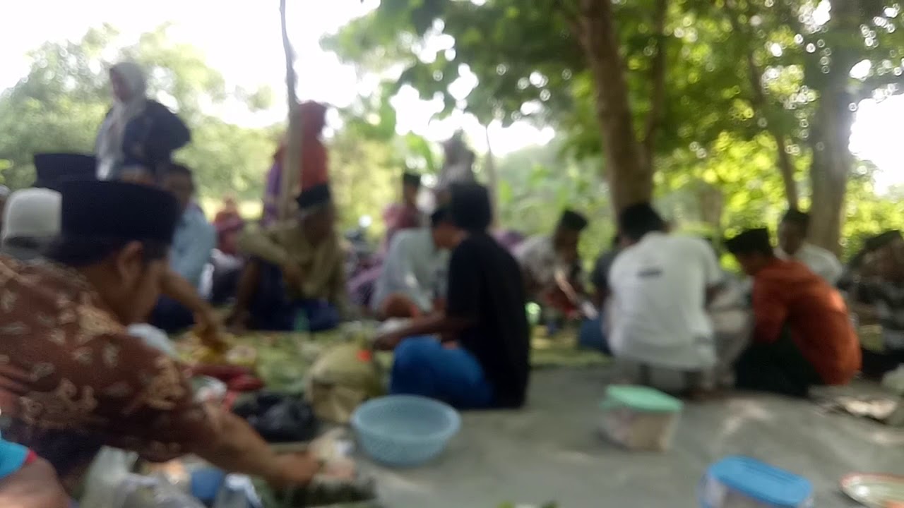 Tradisi# rokat ala madura - YouTube