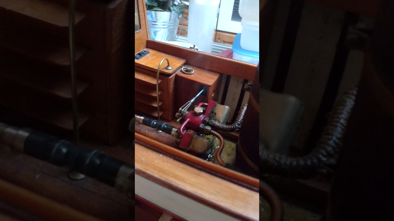 Cheddar Models 'Pintail' V-Twin Engine in Steam Launch - YouTube