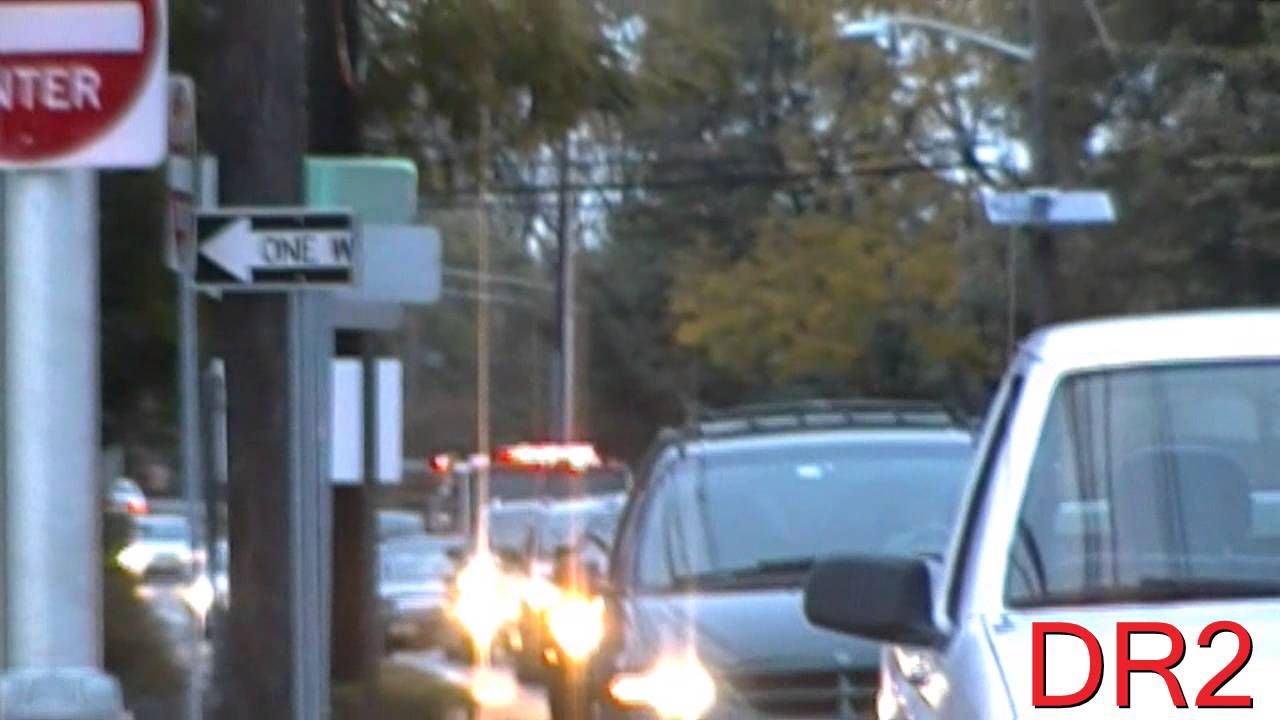 Clifton Fire Department Engine 8 Responding 10-23-13 - YouTube