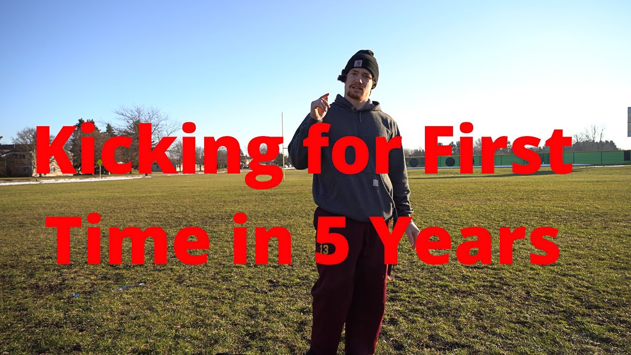 Former D1 Kicker Kicks for First Time in 5 Years - YouTube