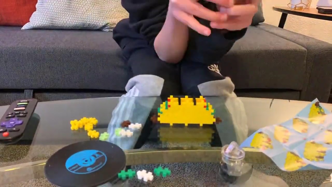 Plus plus taco toy speed build - YouTube