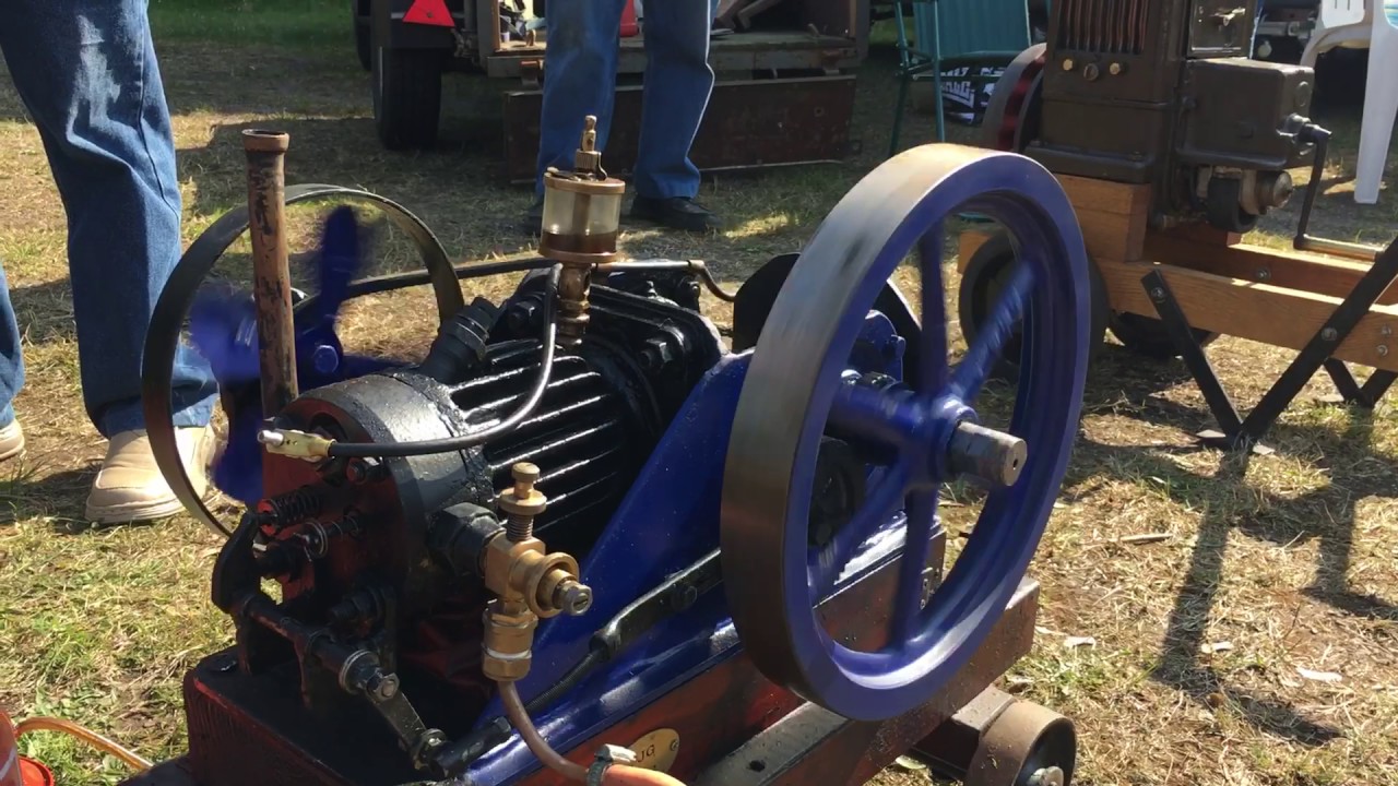 "Odd Ball" home made stationary engine - YouTube
