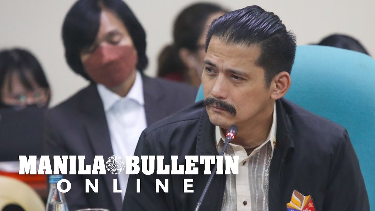 Robin Padilla tells ex-cop: Guns are for defense, not offense - YouTube