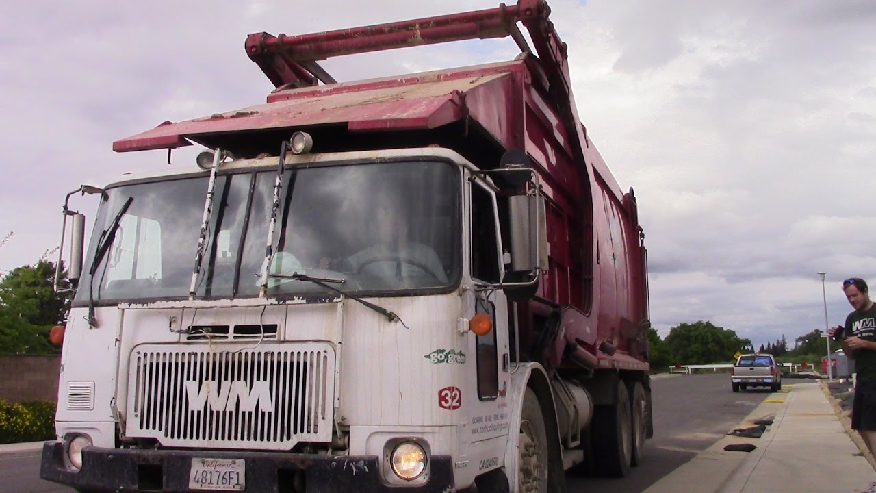 NorthCal Hauling Company | EX-WMX Volvo WXLL - YouTube