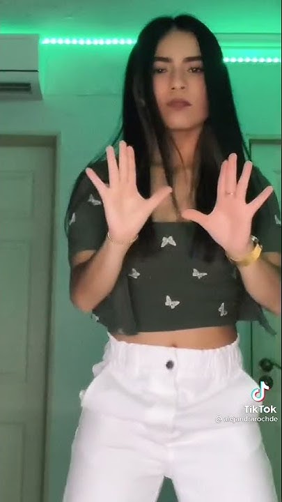 alejandra rochde tik tok - YouTube