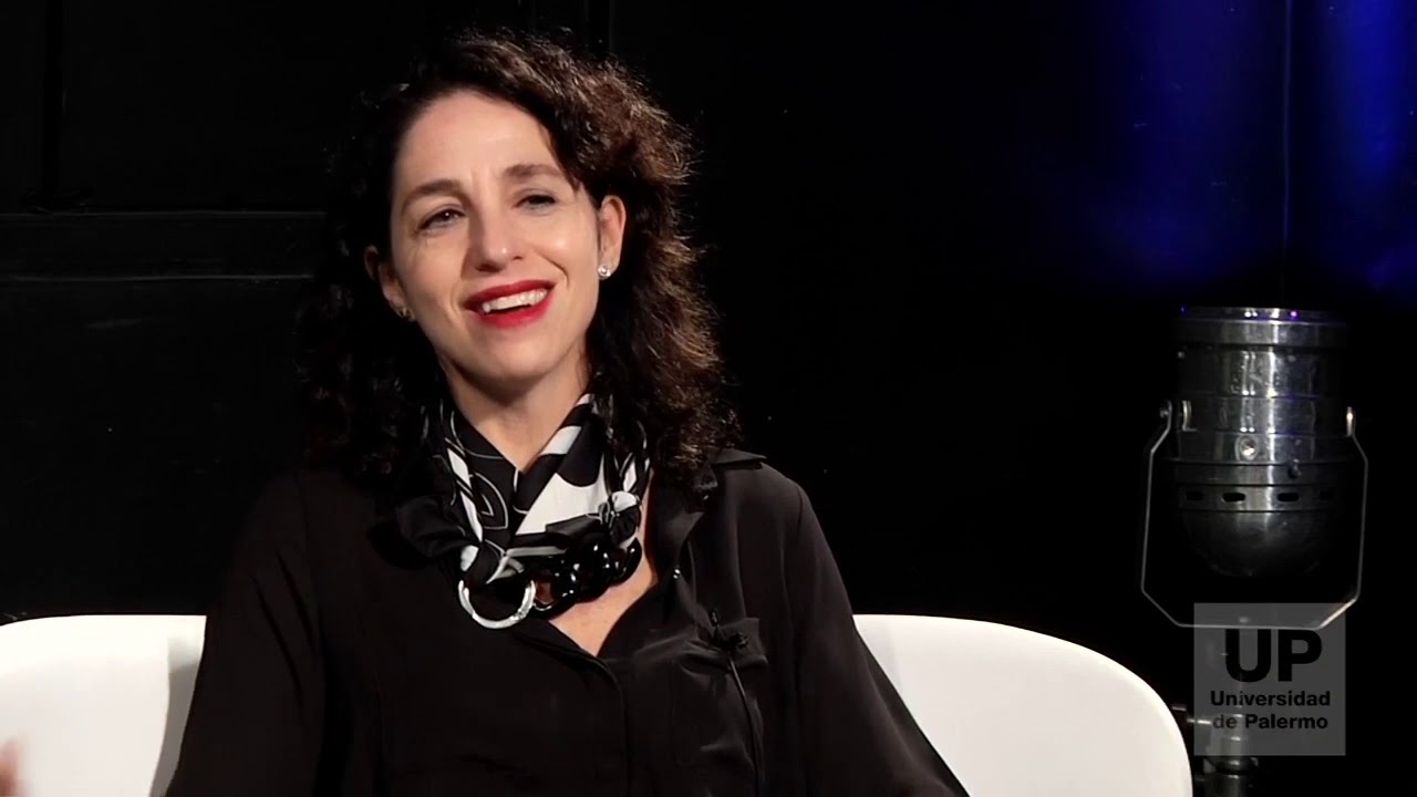 Laura Muchnik | Entrevistas Mujeres Creativas DC - YouTube