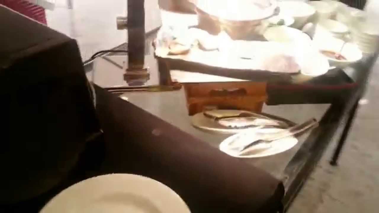 Marco Polo Dinner Buffet - YouTube