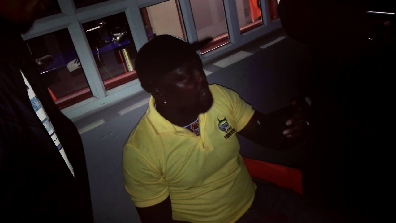 Zola 7 compliments Jack Bohloko for All I know Video - YouTube