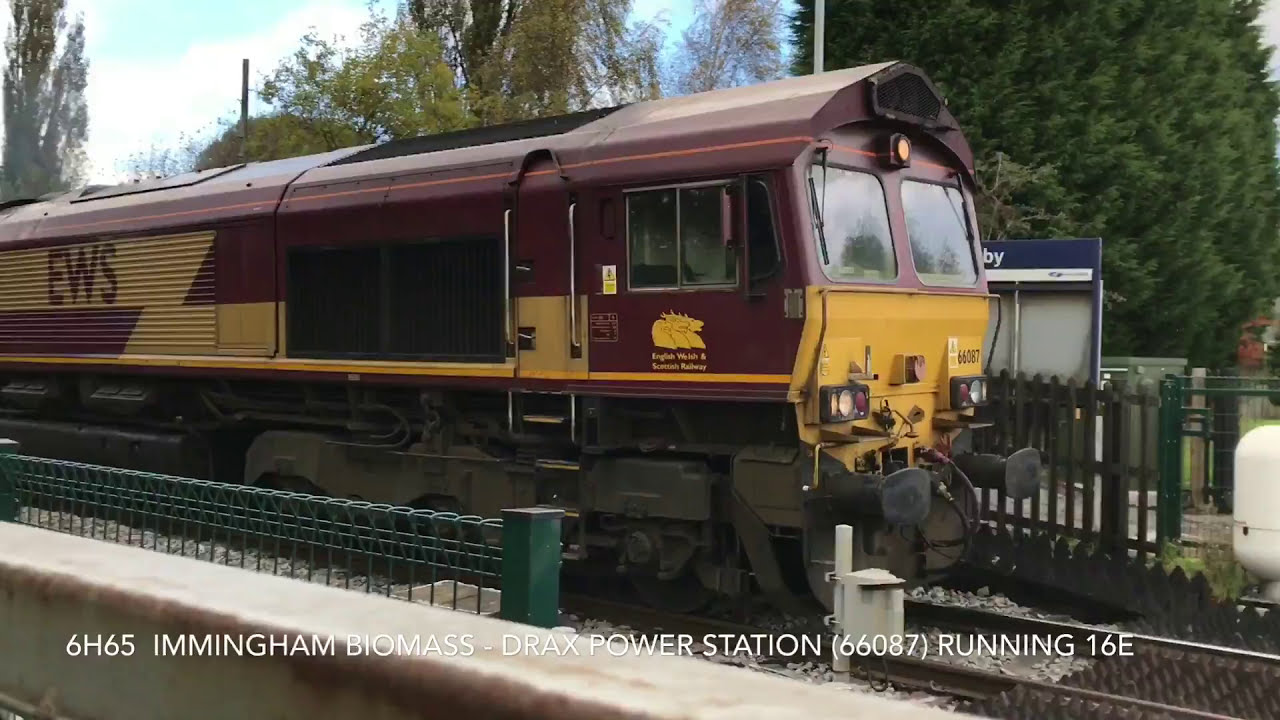 Ulceby Station (MCB-OD) (N.Lincs) Level Crossing (18/10/2016) - YouTube