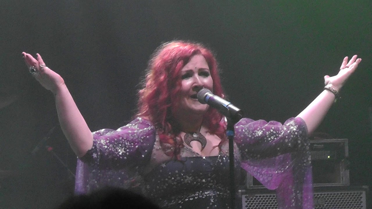 Crysalys - The Awekining Of Gaia @ FemME 12.10.18 - YouTube