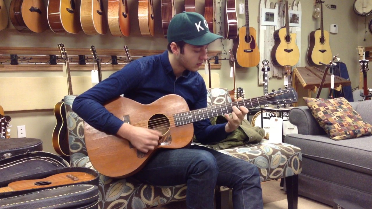 Julian Davis plays our early 40s KGN-12 Kalamazoo guitar - YouTube