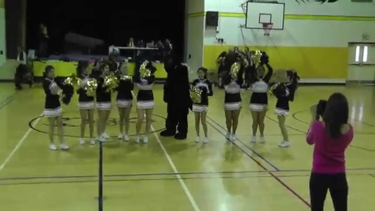 ACS Cheerleaders with our Scorpion mascot! - YouTube