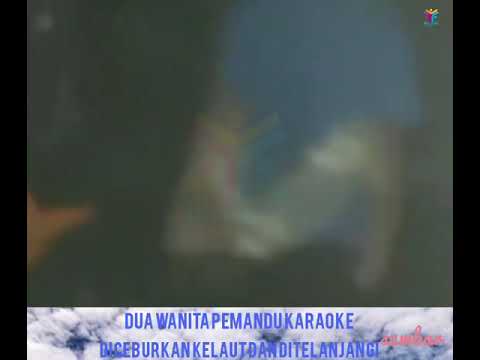 dua pemandu karaoke di Sumatra barat diarak di ceburkan kelaut dan ditelanjangi warga||Blorainfo