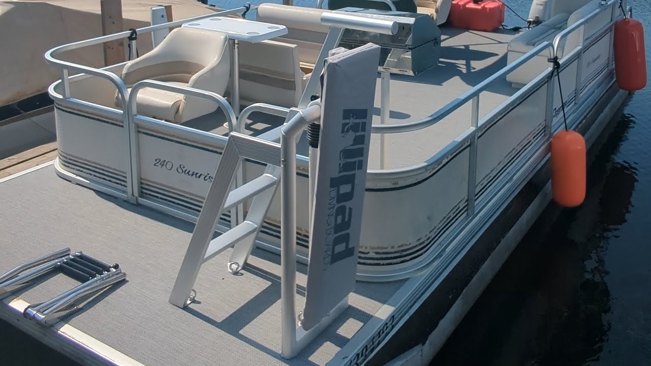 LilliPad Diving Board option available on a 24 foot Pontoon Boat. Setup ...