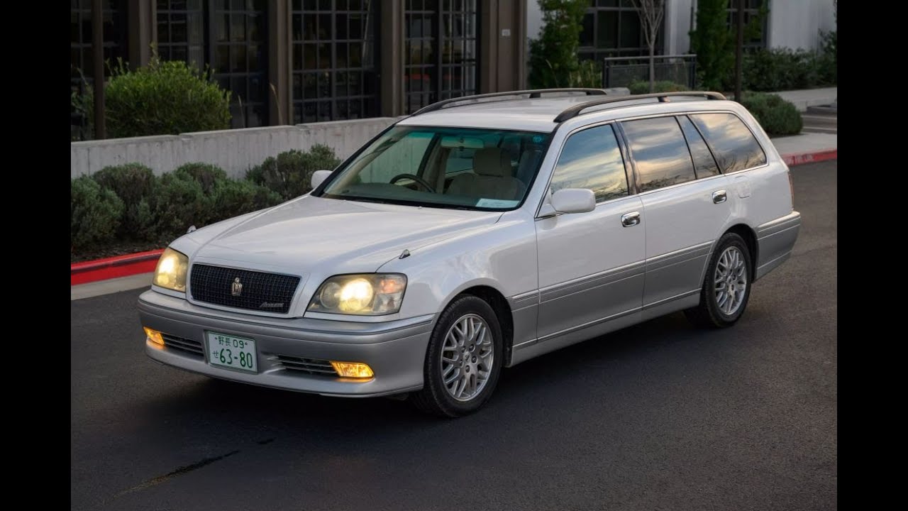 2000 JDM Toyota Crown Estate Athlete V Wagon - Running - YouTube