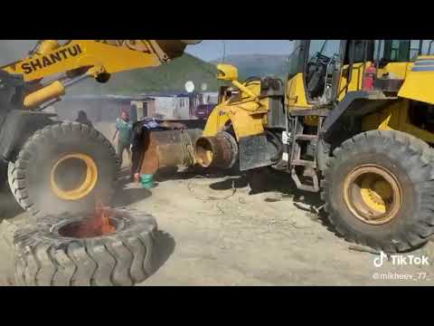 Explosión de llanta por maniobra insegura - YouTube