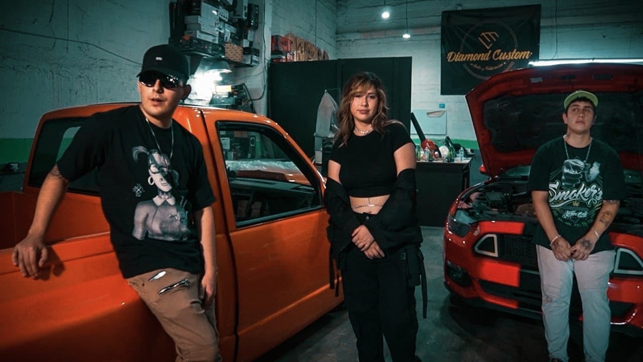 @DavidRmz, @JilaryCherety, Alex Matus - De Nadie (Video Oficial) - YouTube