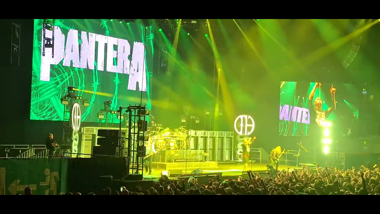 Pantera New Level Mouth For War - YouTube