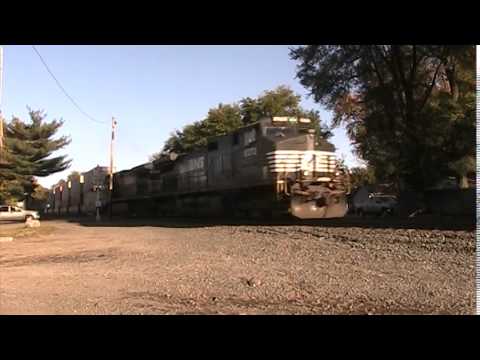 NS 9372 West Elkhart, IN Nice K5L - YouTube