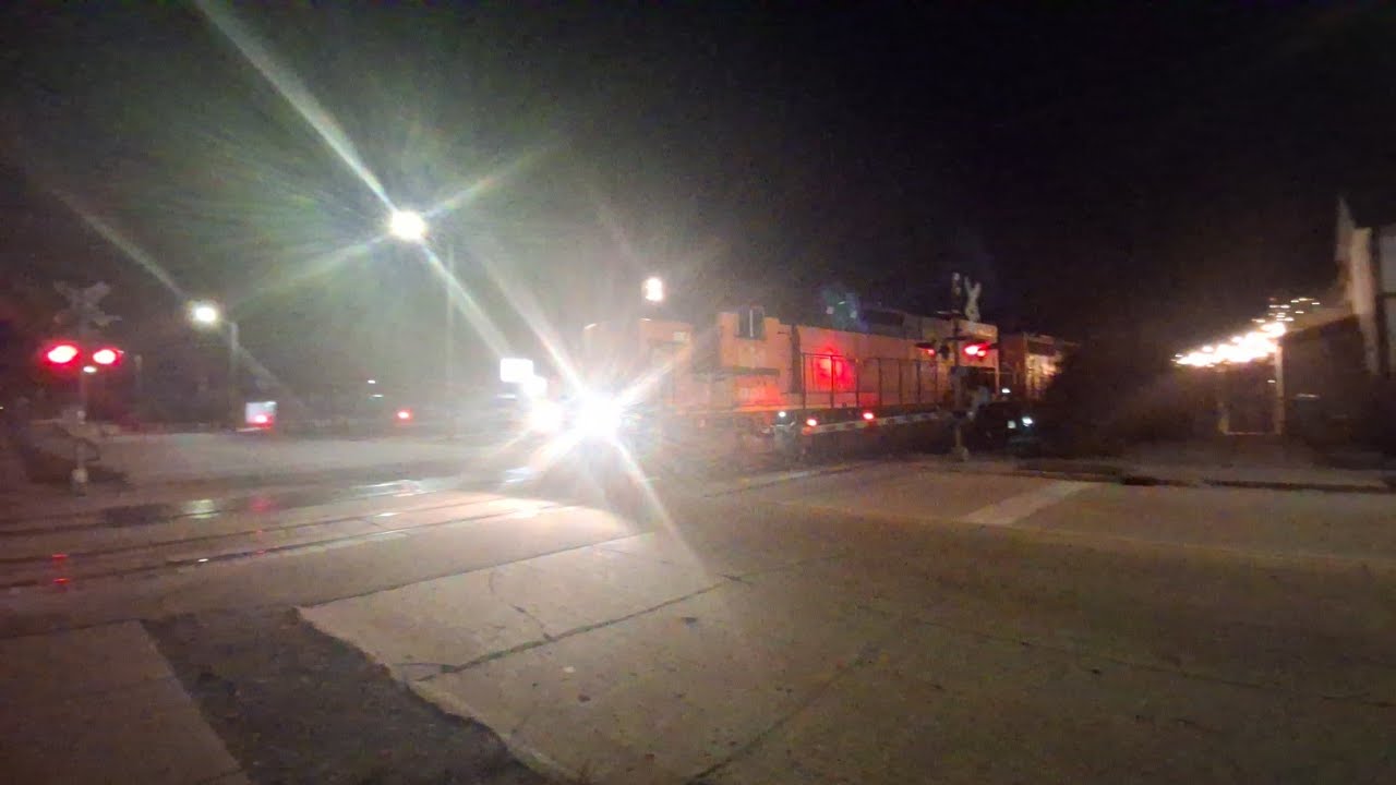 BLE 901 CN 5331 Southbound Helpers Fond Du Lac Wisconsin Pressbox At ...