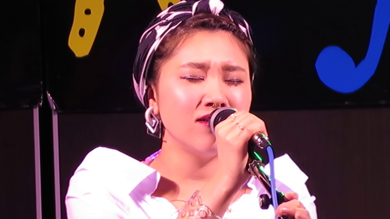 ayuko meets shezoo Live at Shin-Yokohama AIREGIN - YouTube