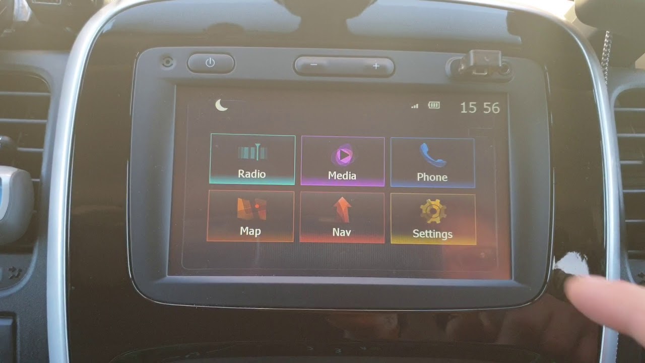 Renault Trafic 3, Media Nav Evolution - YouTube
