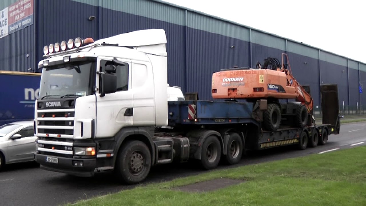 IRISH LORRIES AT DUBLIN PORT FILMED 2011 - YouTube