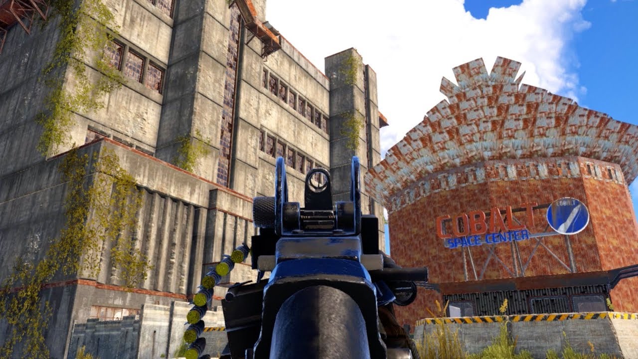 SOLO ROCKET RAIDING a BASE the SIZE OF LAUNCH SITE! - YouTube