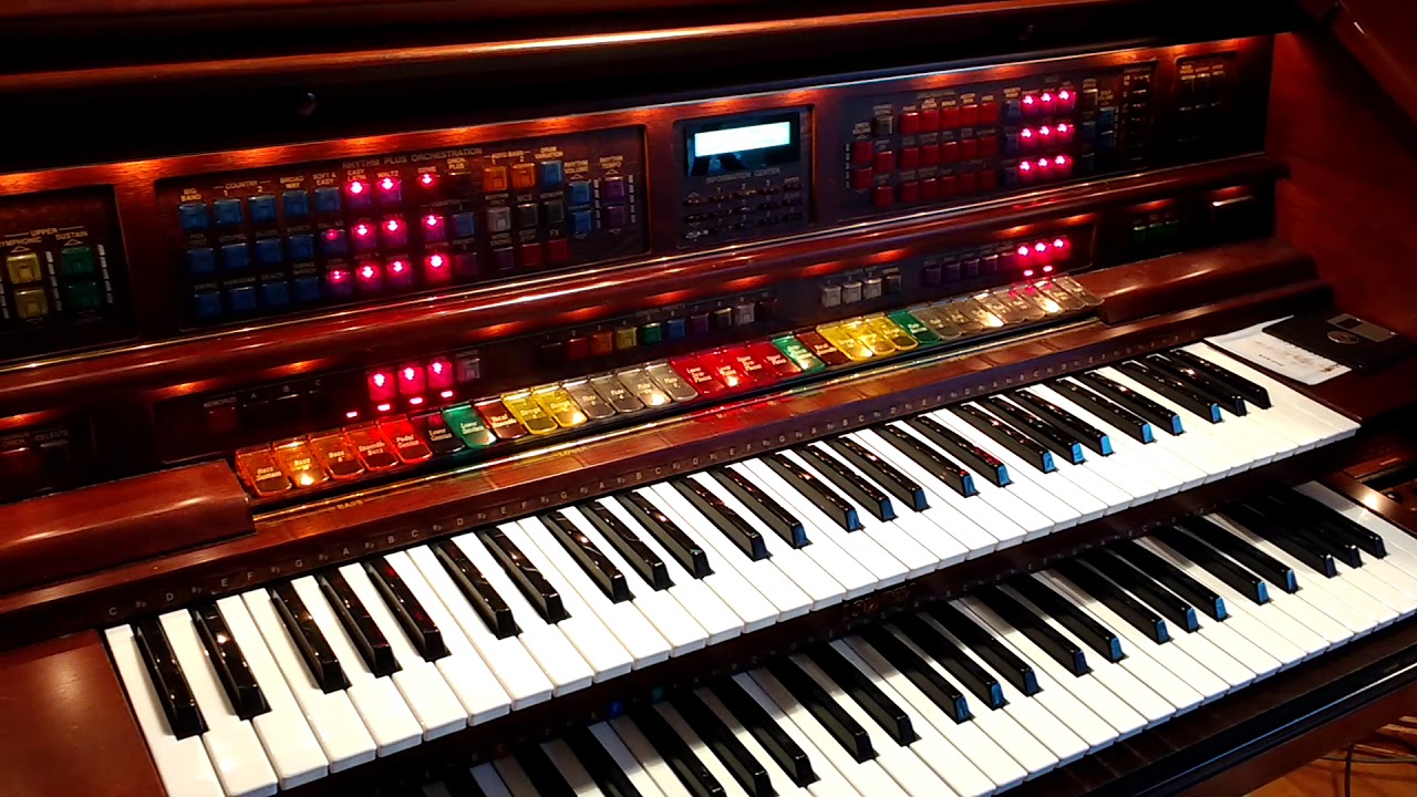 Lowry Promenade Organ Video 1 - YouTube