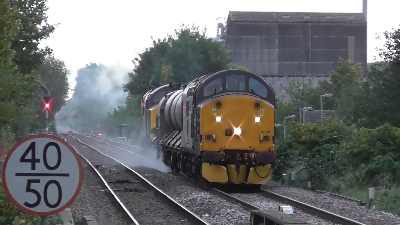 RHTT | DRS Class 37s no 37716 & 37218 | Castleford | 6th October 2022 ...