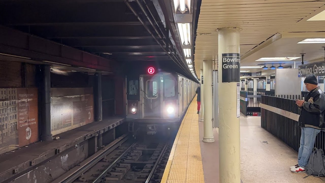 R62A/R142 5,6 Trains End At Bowling Green With R142/R142A Brooklyn 2,4 ...