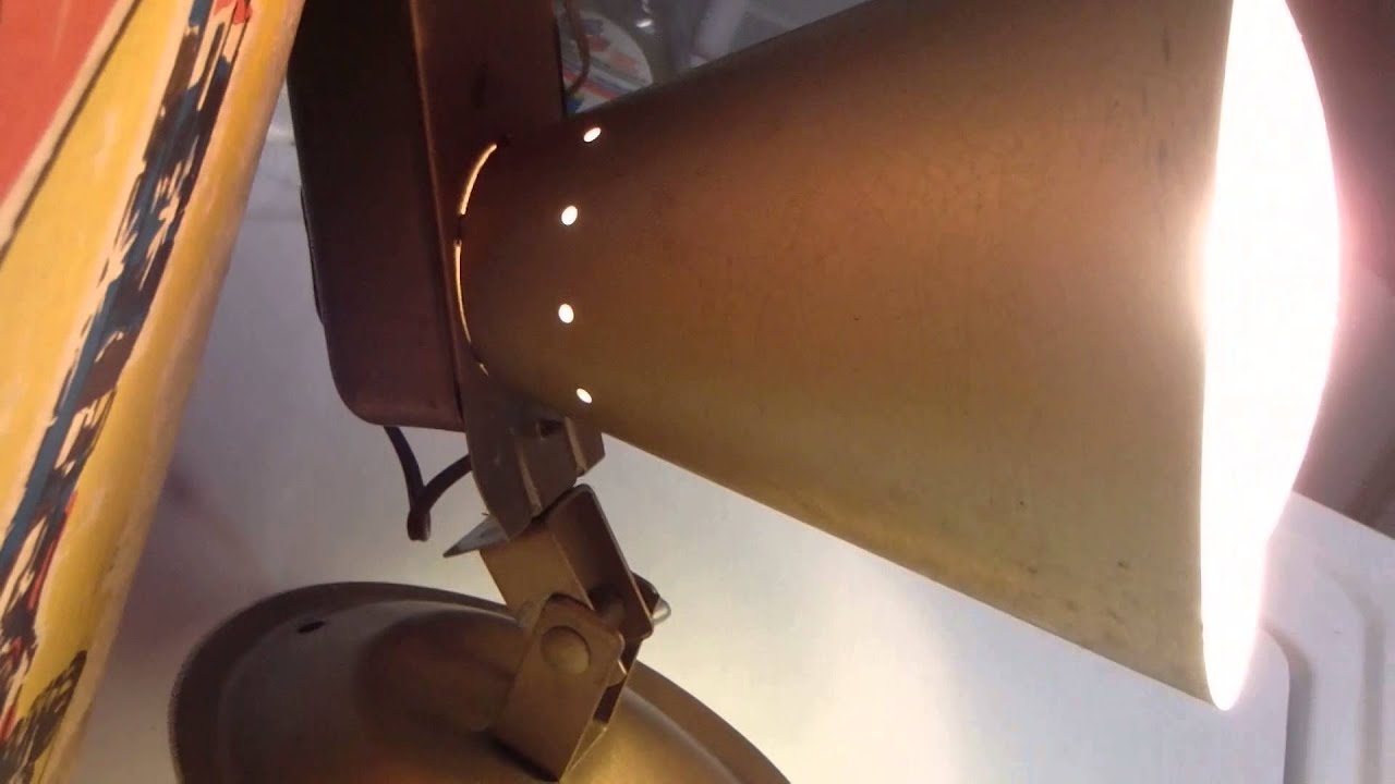 rotating christmas tree color wheel - YouTube