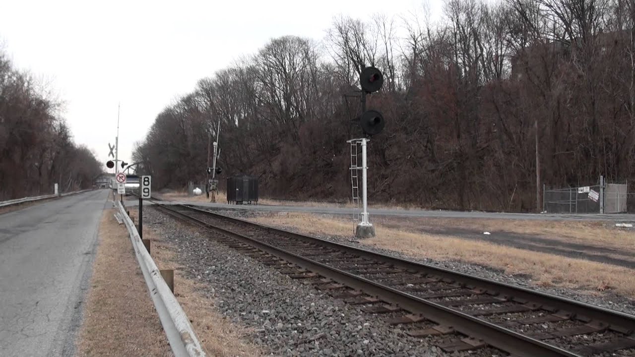 Norfolk Southern Milepost 89, Searchlight Signal, and Crossing In ...