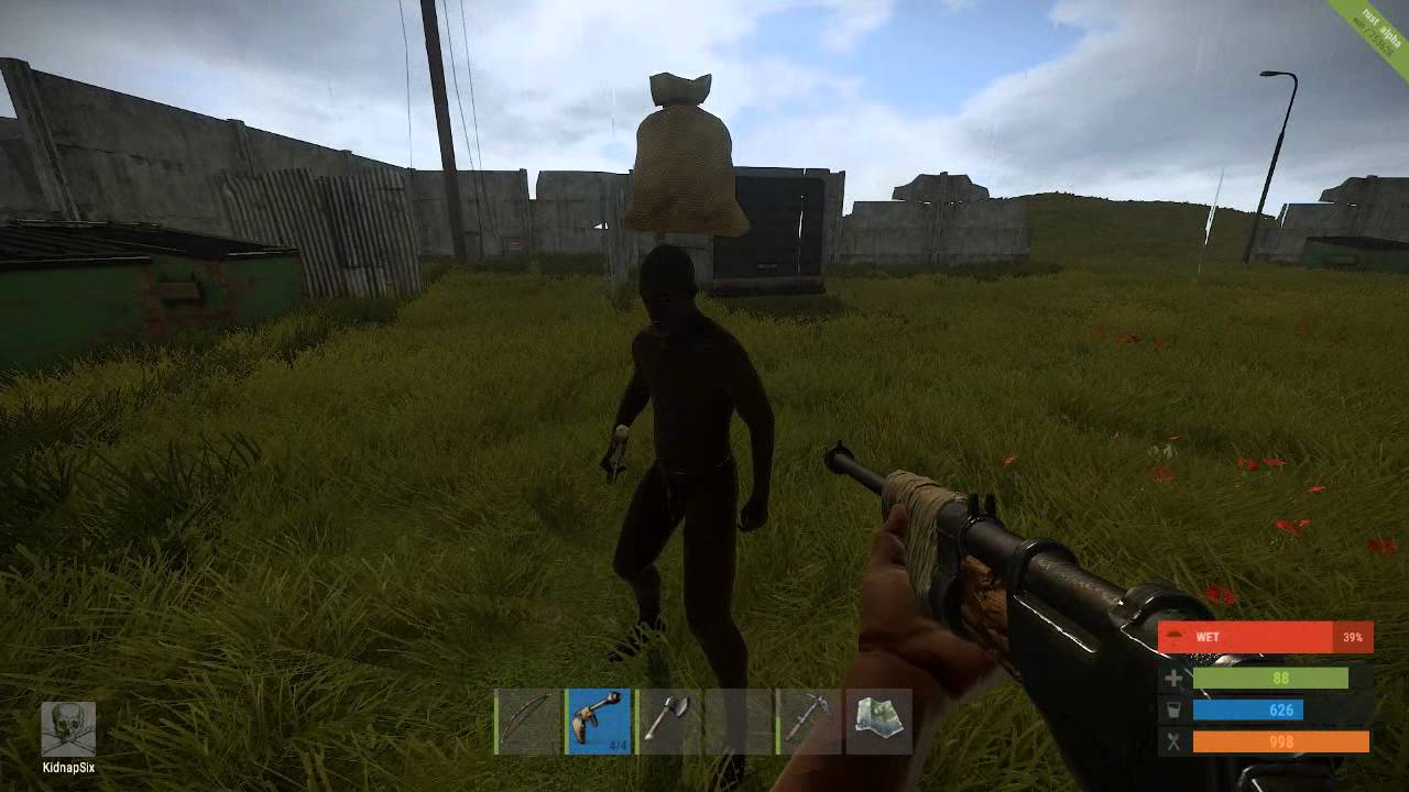 RUST ! Robbing fresh spawn - YouTube