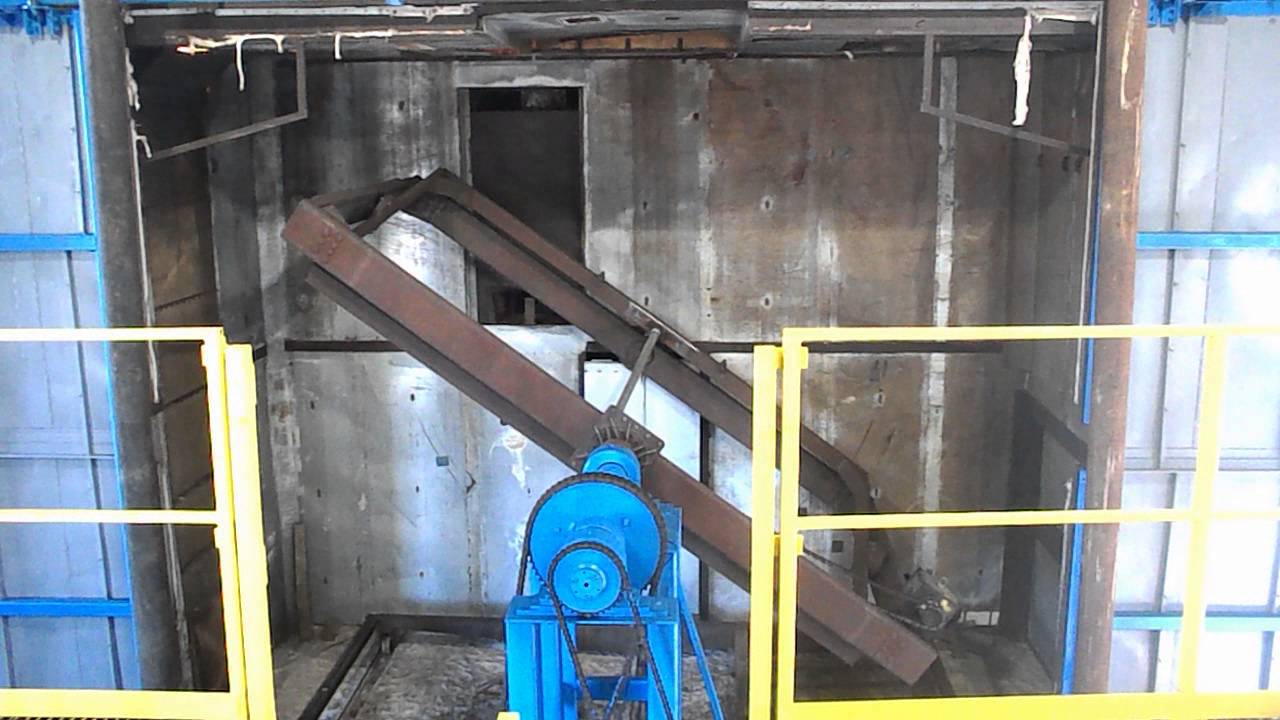 Rock 'n Roll Rotational Mold machine - YouTube