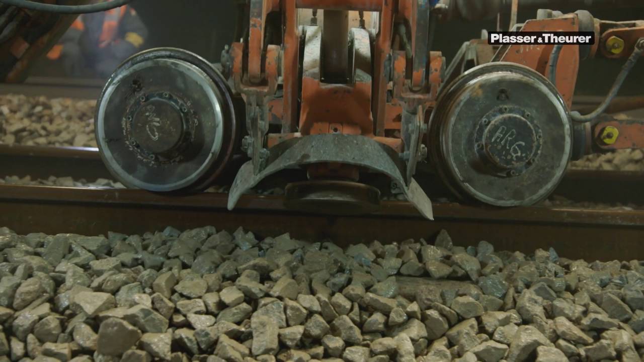 RM 900 - HD 100 / TGV line - YouTube