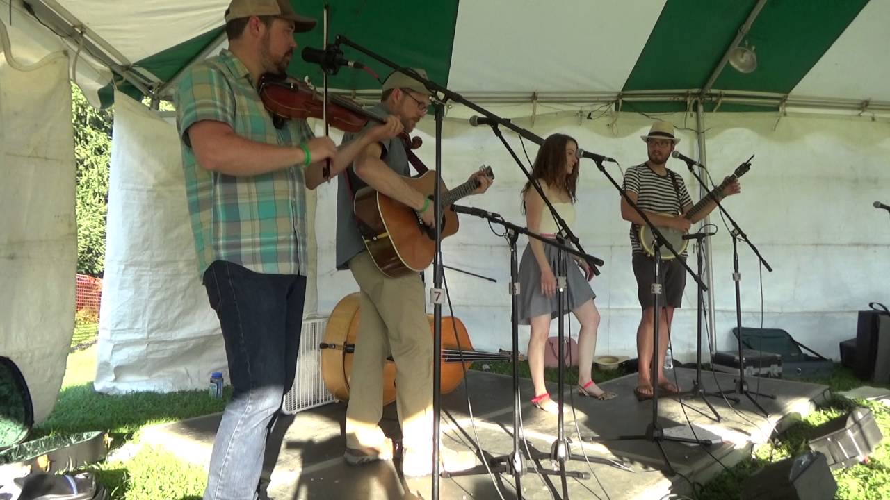 Tennessee Wagner, Stephanie Jeter clogging - YouTube