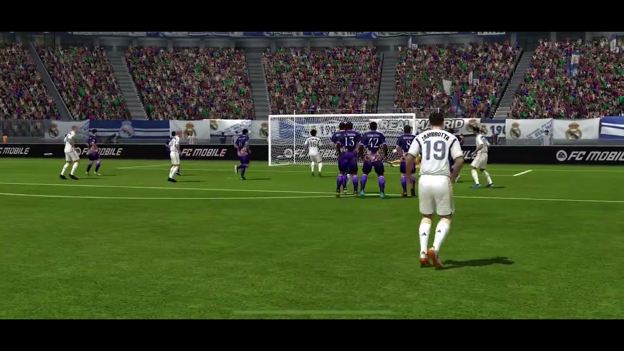 look at the bend of that free kick - YouTube